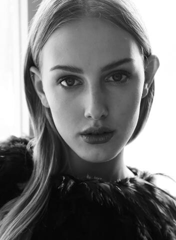 viviènne model management - Frauen ♥